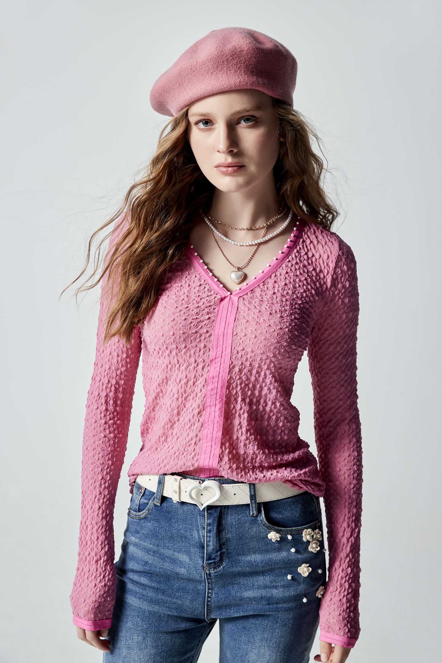 V-neck Pink Texture Top | iROO Online Shop | Dress Up Your Daily Look